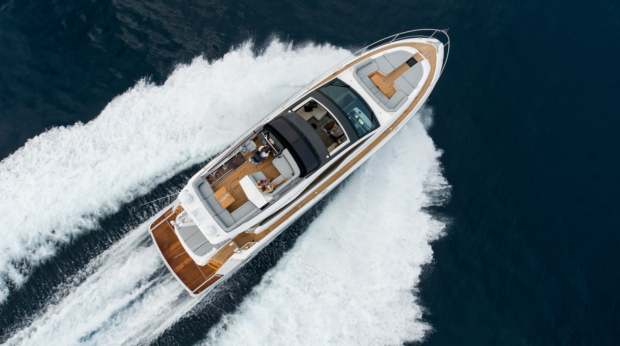 Fairline Yachts in Hillsdale, MI - Colony Marine