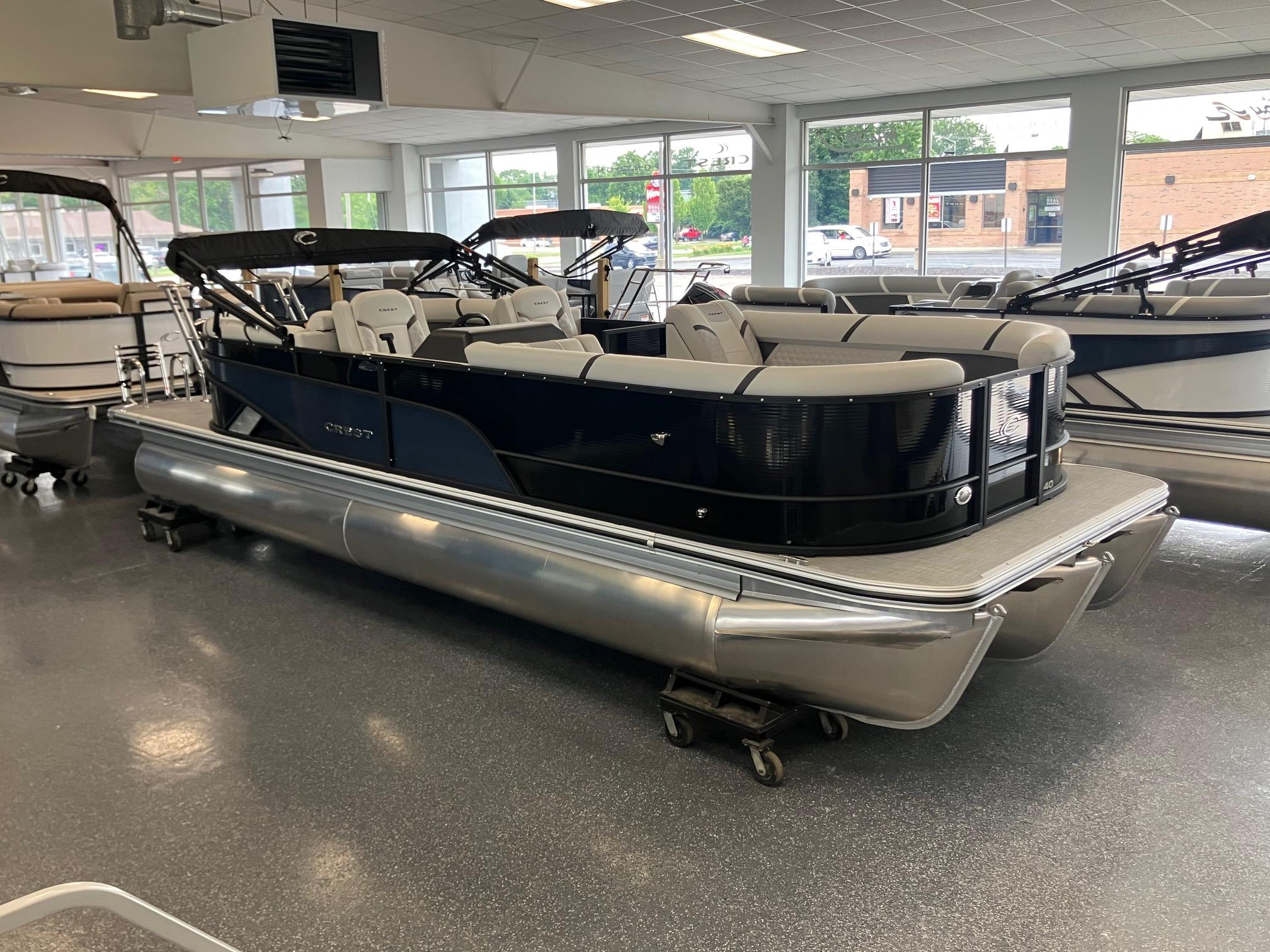 New 2025 Crest 240 SLC Classic LX For Sale in Pontiac, MI | Colony Marine