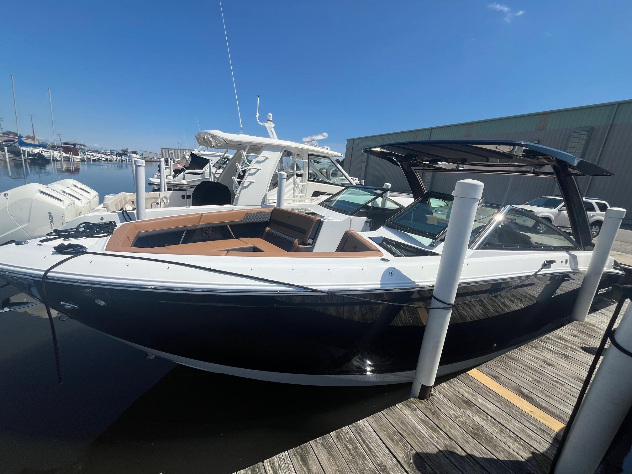 New 2024 Cobalt R33 For Sale in St. Clair Shores, MI | Colony Marine