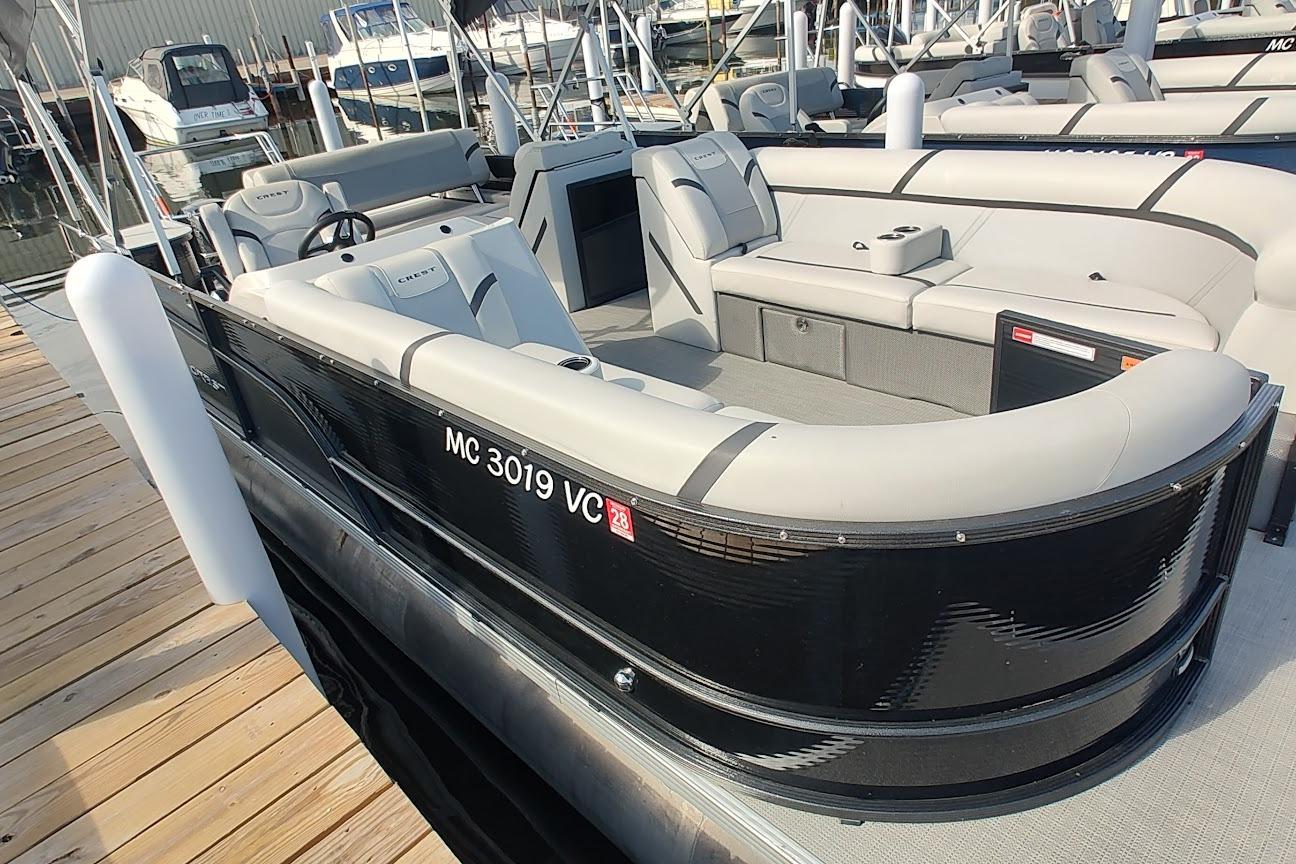 Used 2024 Crest Classic LX 220 For Sale in St. Clair Shores, MI ...